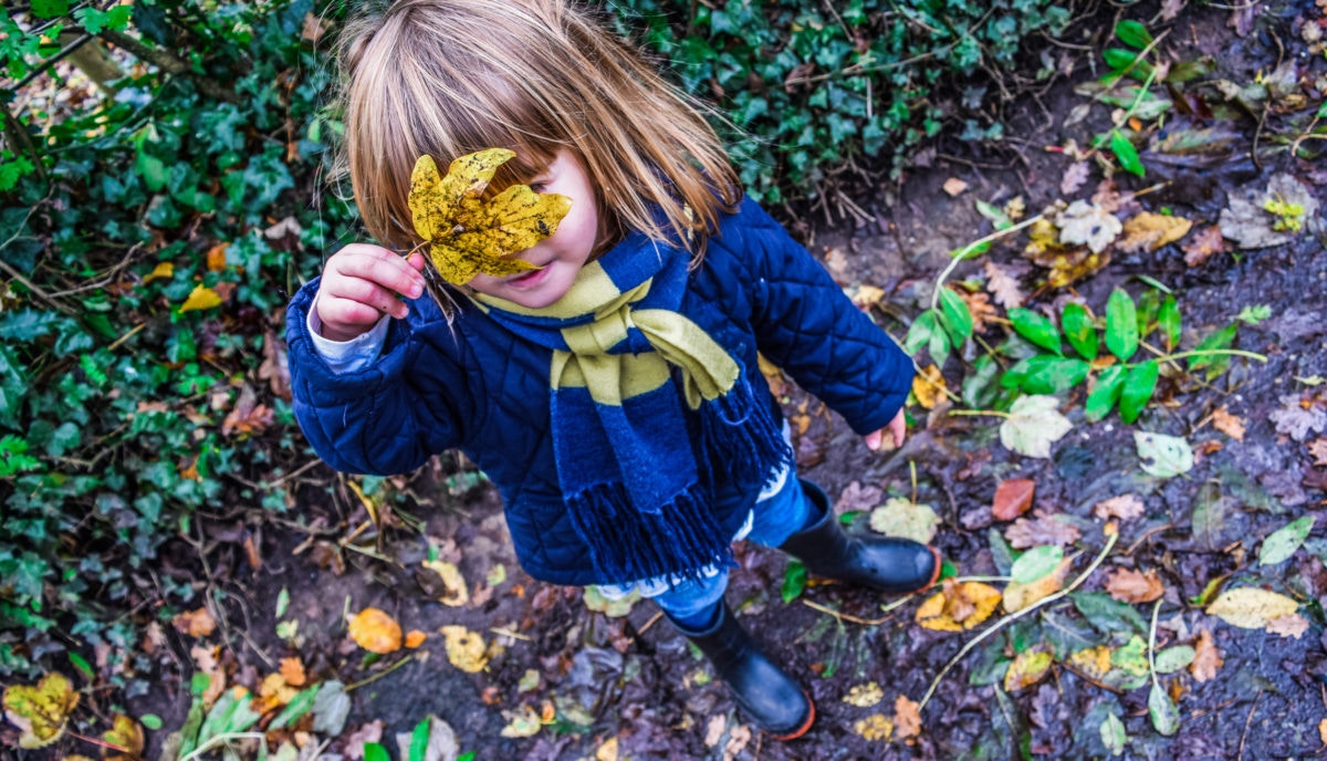 Get Outside in Autumn, Science Says You Should | ParentCo.