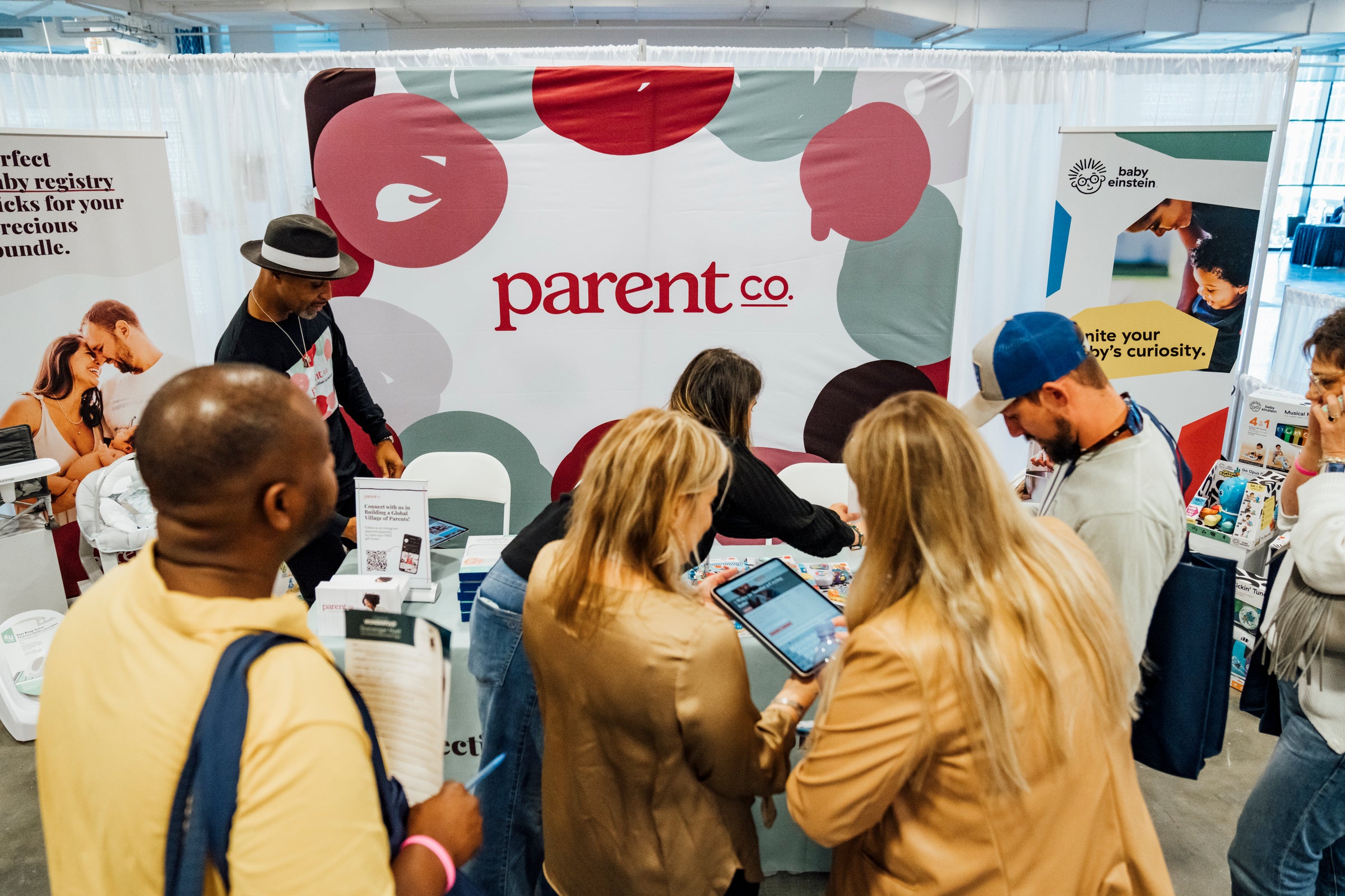 About Us | Connecting a Global Village of Parents | ParentsCo.